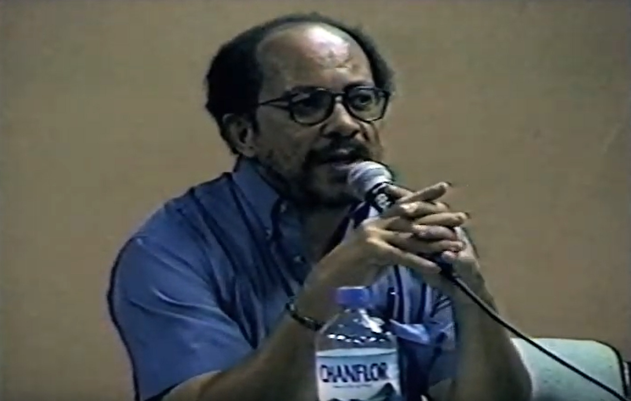 Raphaël Confiant (DVD) | RAPHAEL CONFIANT, écrivain créole (Martinique)